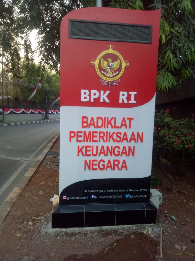 Pylon Badiklat RI | Putra Jaya Acrylic