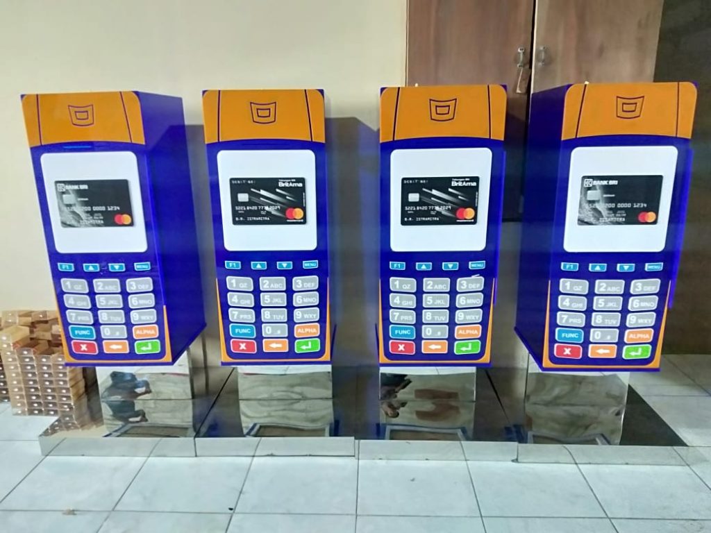 Custom Display BRI | Putra Jaya Acrylic